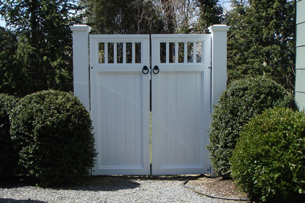 Walk Gates - East End Fence & Gate | East End Fence & Gate